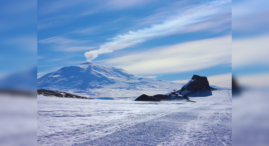 Mount Erebus, Antarctica: This volcano is releasing gold 'dust' worth ...