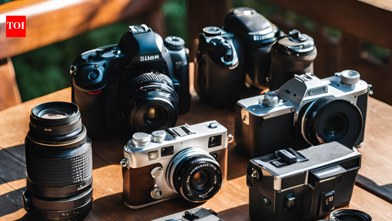 Lowest Price ever on Best-Selling DSLR and Instant Cameras: Grab Yours ...
