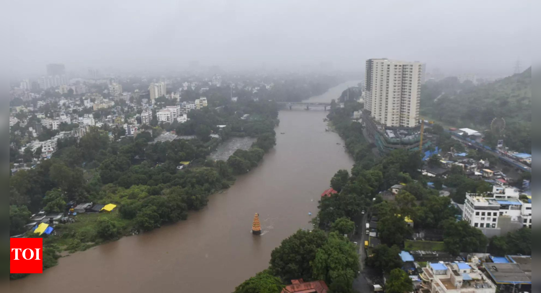 Pune rain record of 86 years shattered in less than 3 hours | Pune News ...