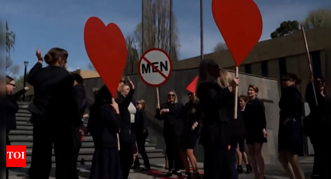 Australian court lifts controversial ban on women's only art gallery ...