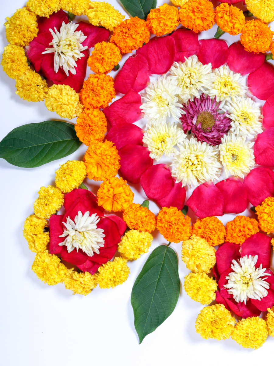 Dussehra Rangoli Designs: 9 Rangoli Designs For 9 Days Of Navratri 2024 ...