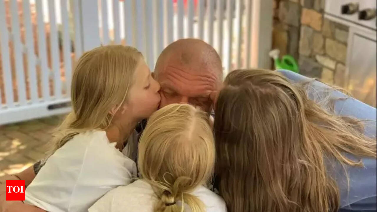 Triple H Aurora Rose Levesque