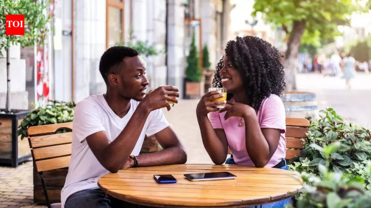The art of simmer dating: How every zodiac sign masters the slow-burn ...