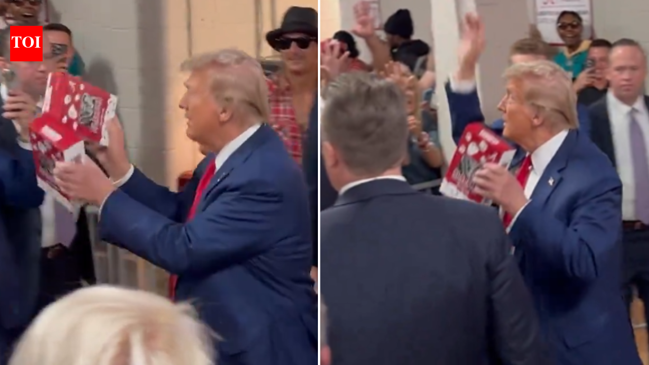 Watch: Trump tosses popcorn at stadium crowd that chants 'USA' on his ...