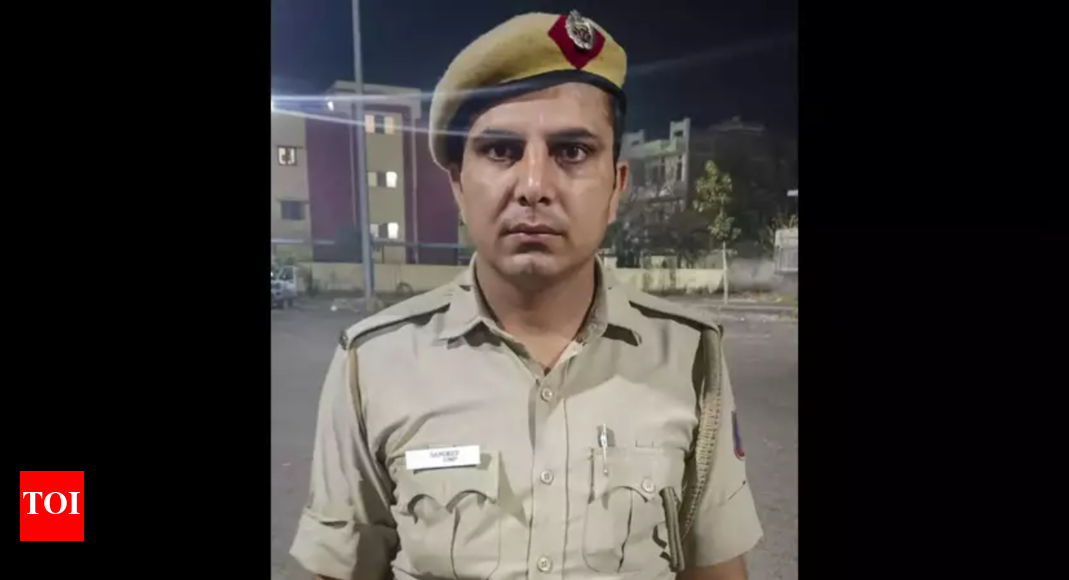 'Let's kill this cop today': Drunk duo in car chases, drags, and kills ...