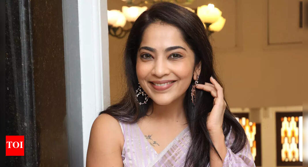 VJ Ramya looked pretty at the fashion and lifestyle exhibition Duchess ...