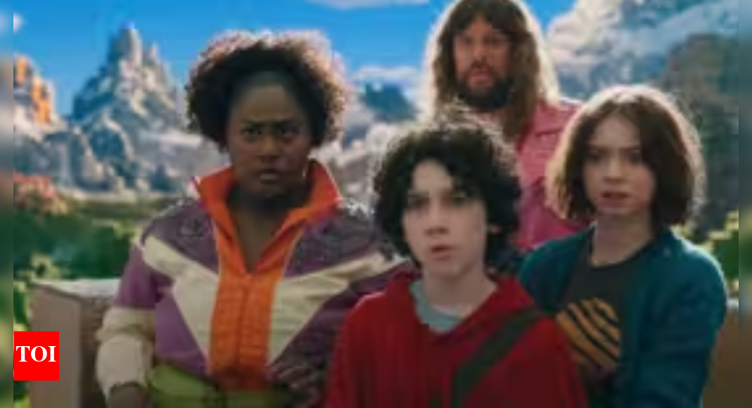 Sneak Peek at Minecraft movie: Behind-the-scenes footage first ...