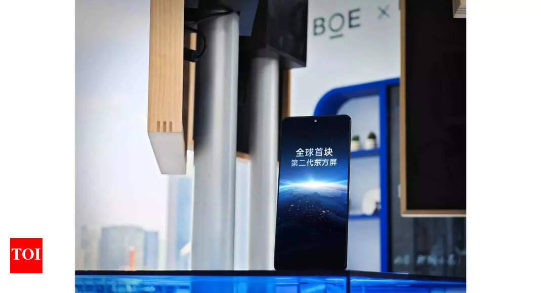 OnePlus 13 teased with BoE display, may launch in October - The Times ...