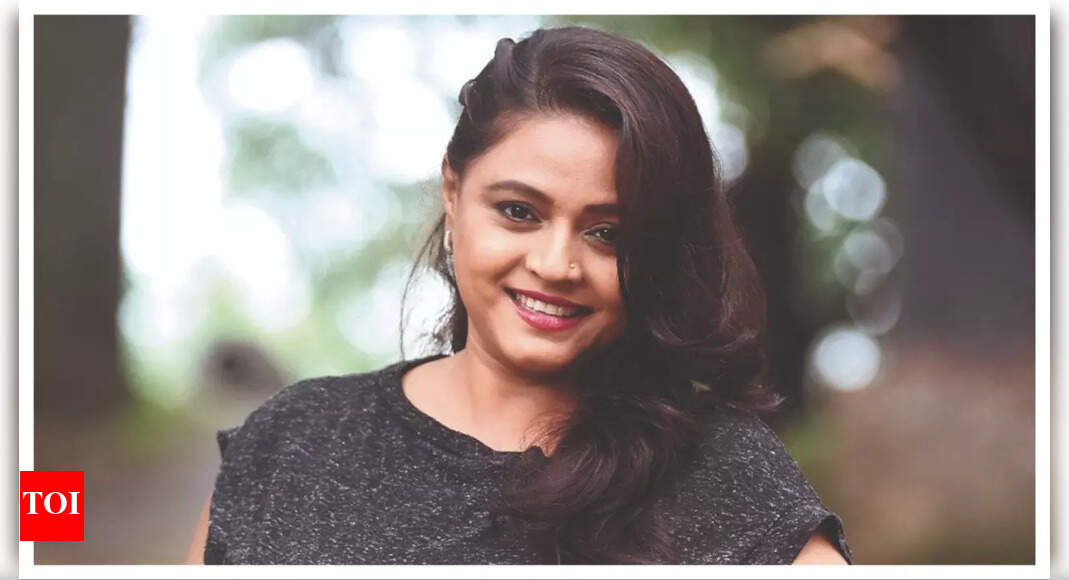 It’s not easy being a single mom, says Smita Sable - Times of India