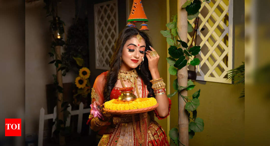 Navratri Colors List 2025 | Navratri colours: Day-wise list of 9 colors ...