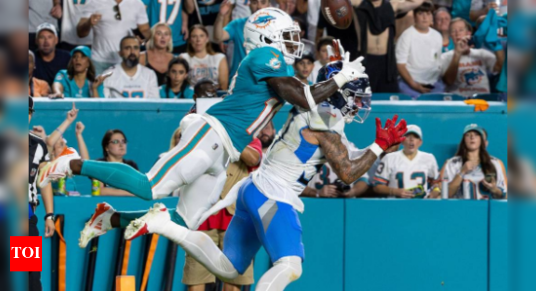 "Miami Dolphins Hit Rock Bottom After Titans Loss, McDaniel Scrambles ...