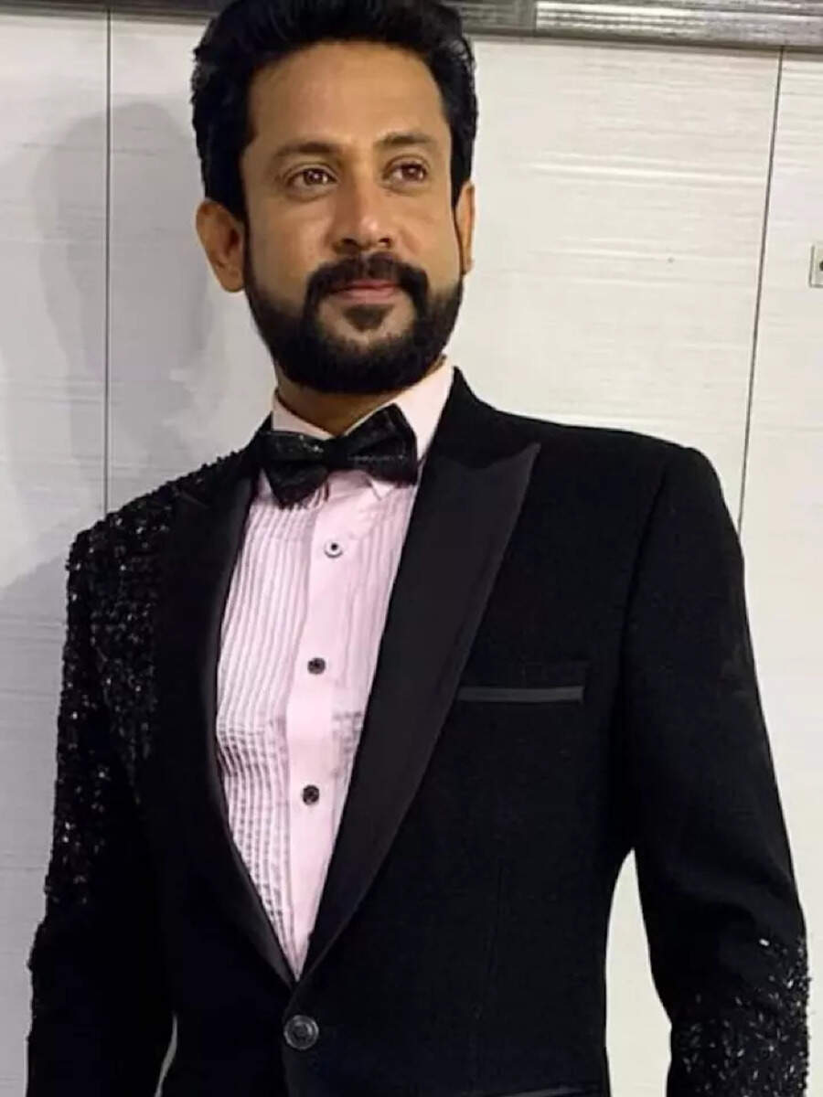 In pics: Deepak Dinkar's stunning fashion game | Times of India