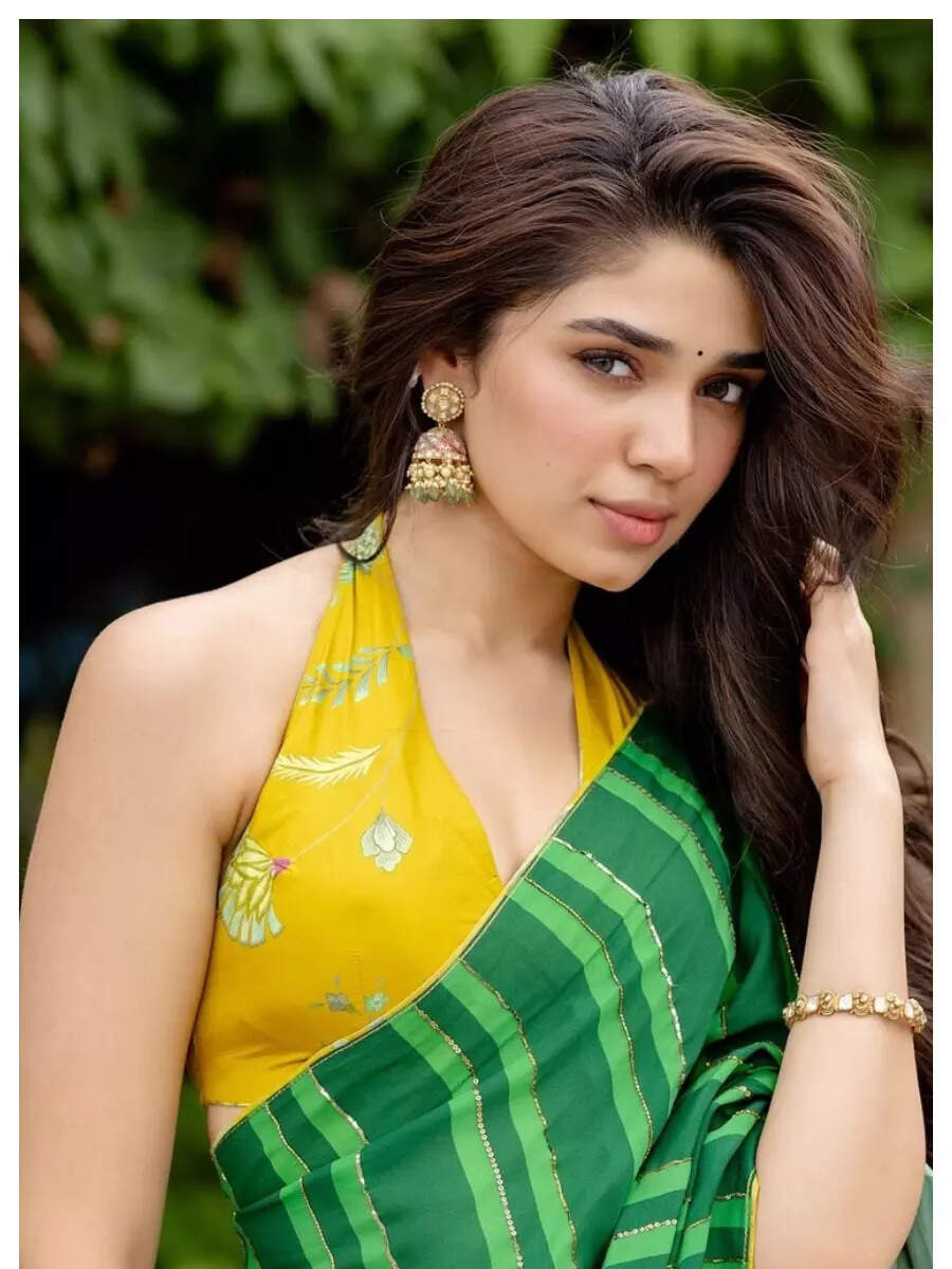 'ARM' actress Krithi Shetty's breath taking clicks | Times of India