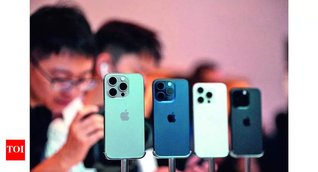 iPhone repair fraud: Two sentenced to jail for scam that cost Apple $2. ...