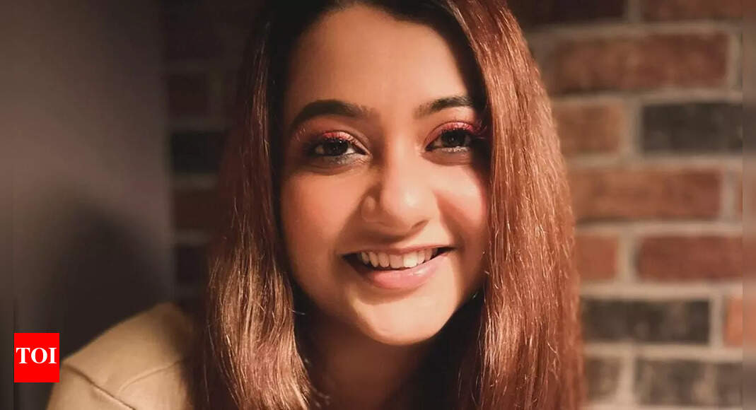 ‘Ekhane Aakash Neel’ fame Anamika Chakraborty joins the cast of ...