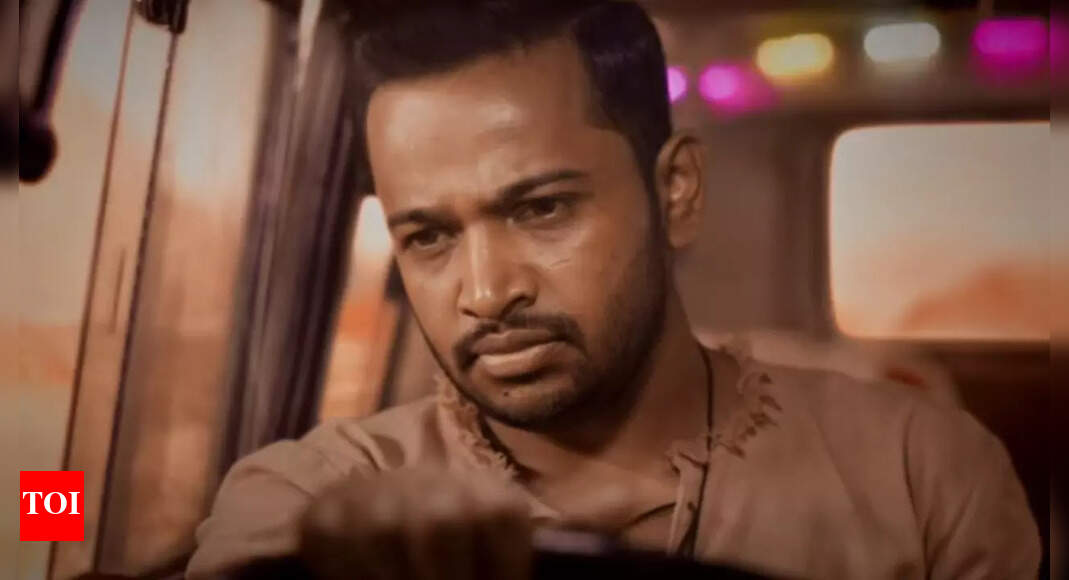 Pushpaka Vimanam: 'Badass Bitch' song from the Siju Wilson and Balu Varghese starrer is out ...