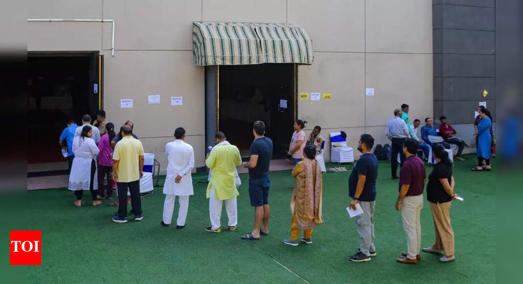 Congress Claims Change in Gurgaon as BJP Insists on Continuity Amid ...