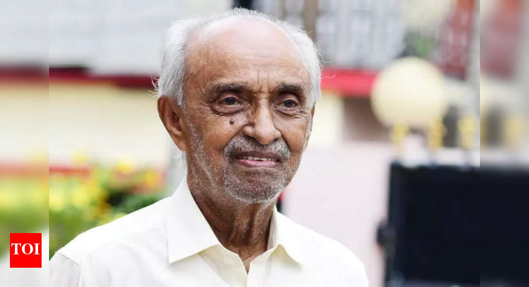 M Ramachandran: Beloved News Anchor M Ramachandran Dies at 91 ...