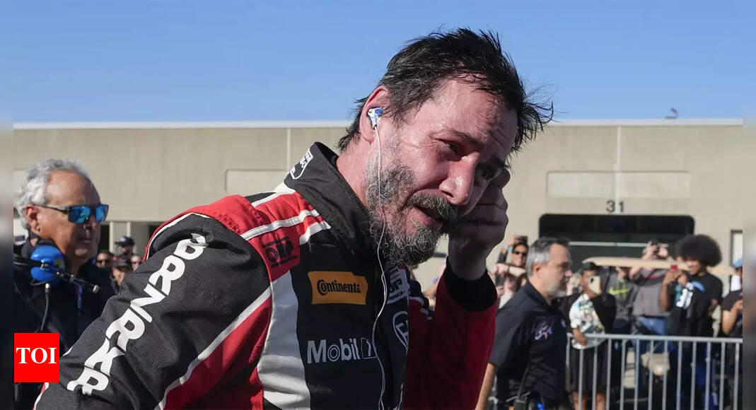 Keanu Reeves spins out at Indianapolis Motor Speedway in pro auto ...