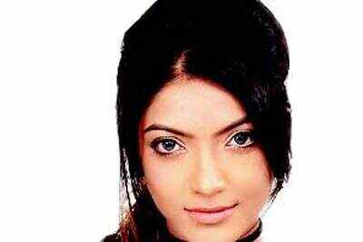 Rupsha’s Bollywood debut | Regional Movie News - Times of India