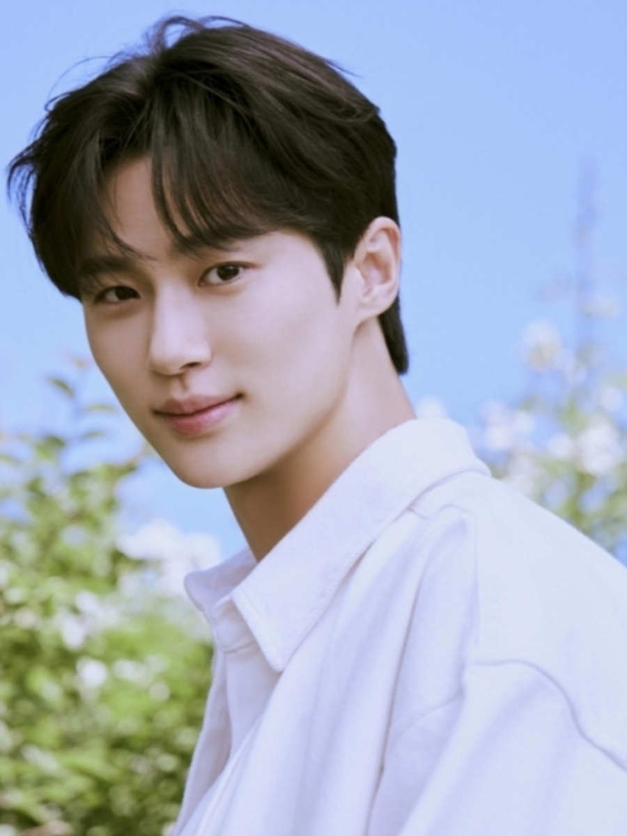 9 Most Popular K-drama Actors Of 2024 | Times Now