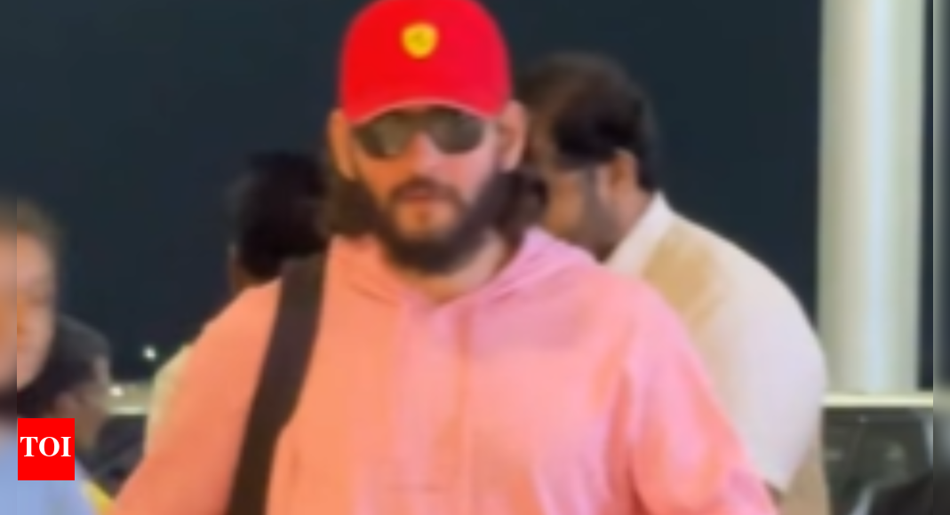 Mahesh Babu SPOTTED at Hyderabad airport amidst prep for 'SSMB 29 ...