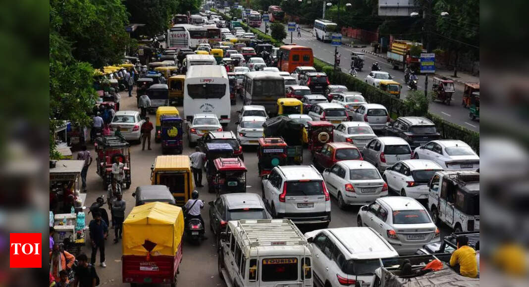 Jaipur Extends Traffic Signal Hours to Midnight, Aims to Cut Accidents ...