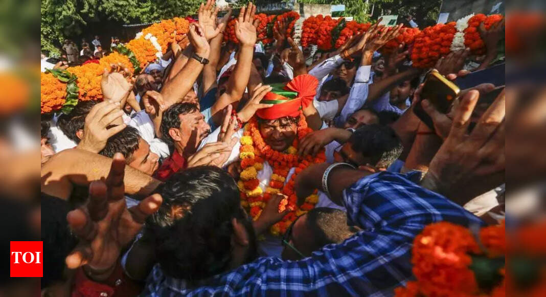 BJP: BJP Triumphs in Gurgaon and Faridabad; Congress Holds Its Ground ...