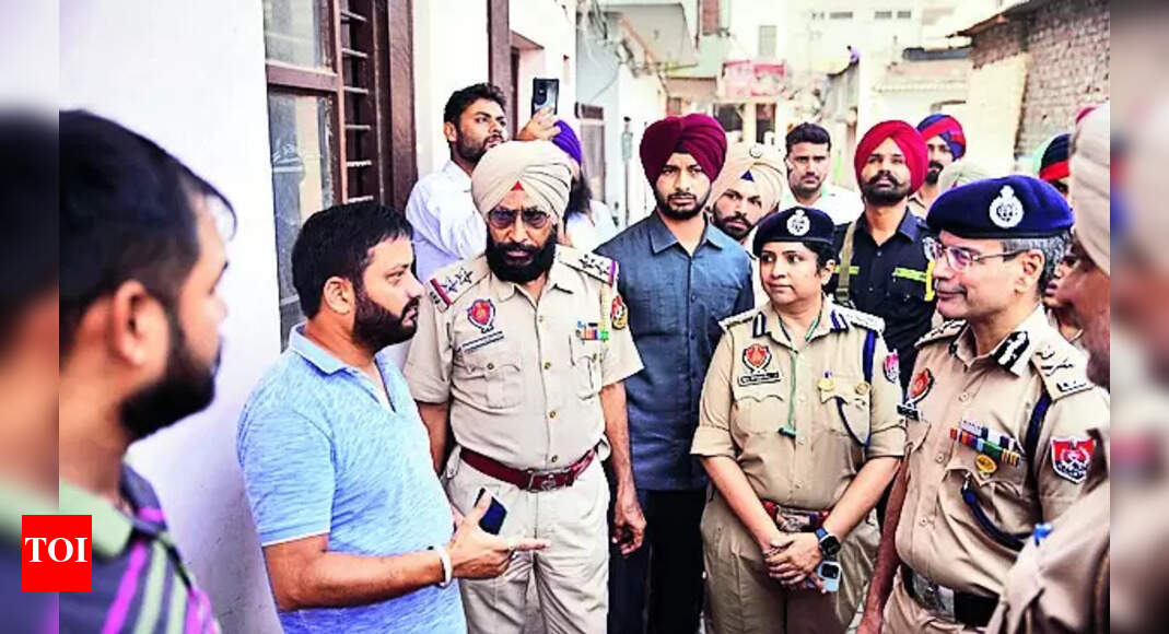 Mohali Police: Mohali Police Launches Major Cordon and Search Operation ...