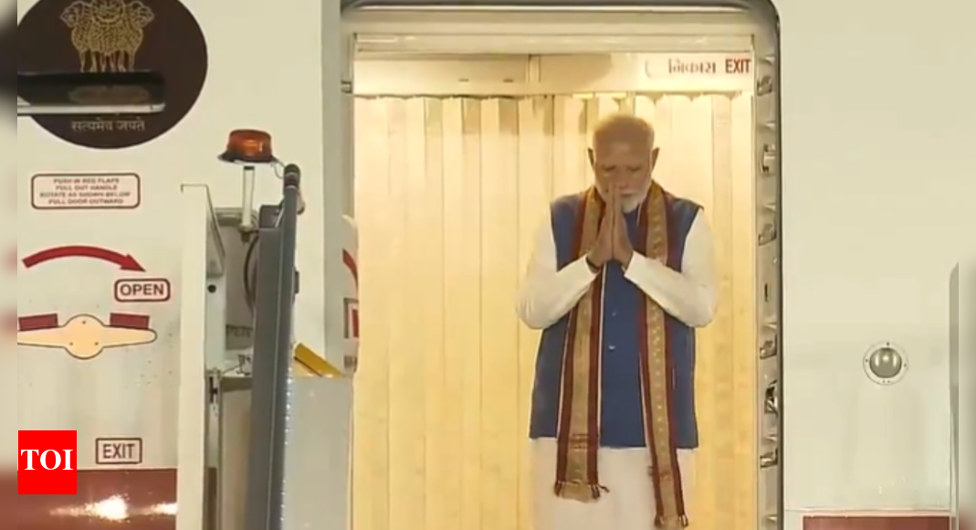 PM Modi Laos Visit Live Updates: PM Modi arrives in Delhi after ...