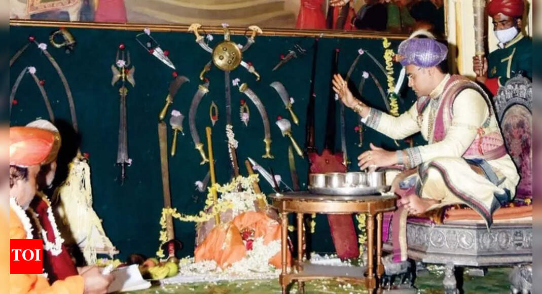 Ayudha Puja at Mysuru Palace: A blend of tradition, culture, and ...