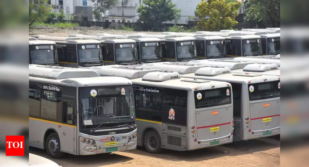 VBA's Prakash Ambedkar Supports Striking Aapli Bus Workers Amid Wage ...