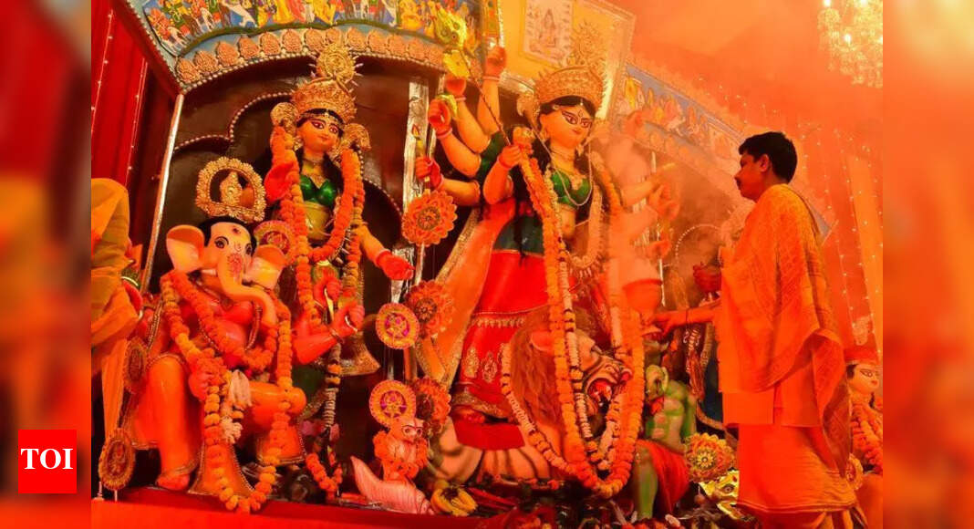 Durga Puja: Durga Puja in Jaipur: Crowds Flock to Kumari Puja and ...