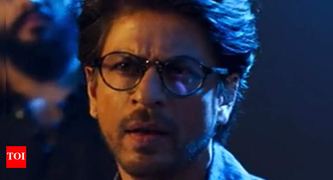 When Ayan Mukerji said Shah Rukh Khan’s 'Brahmastra' scene had ‘Iron ...