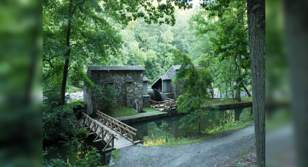 Ardent Art: Exploring the countryside of Philadelphia’s autumnal spirit ...