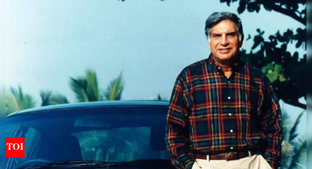 He lived for the happiness of all: Atman in Ravi (AiR) pays tribute to ...