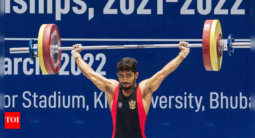 Muthupandi Raja 'lifts' himself up from the dumps | More sports News ...
