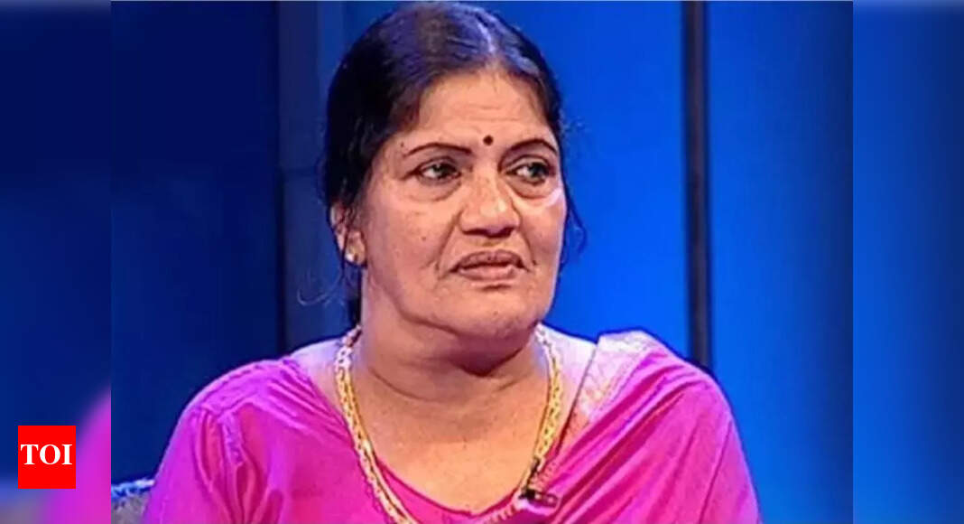 Machattu Vasanthi: Tributes Flow as Renowned Singer Machattu Vasanthi ...