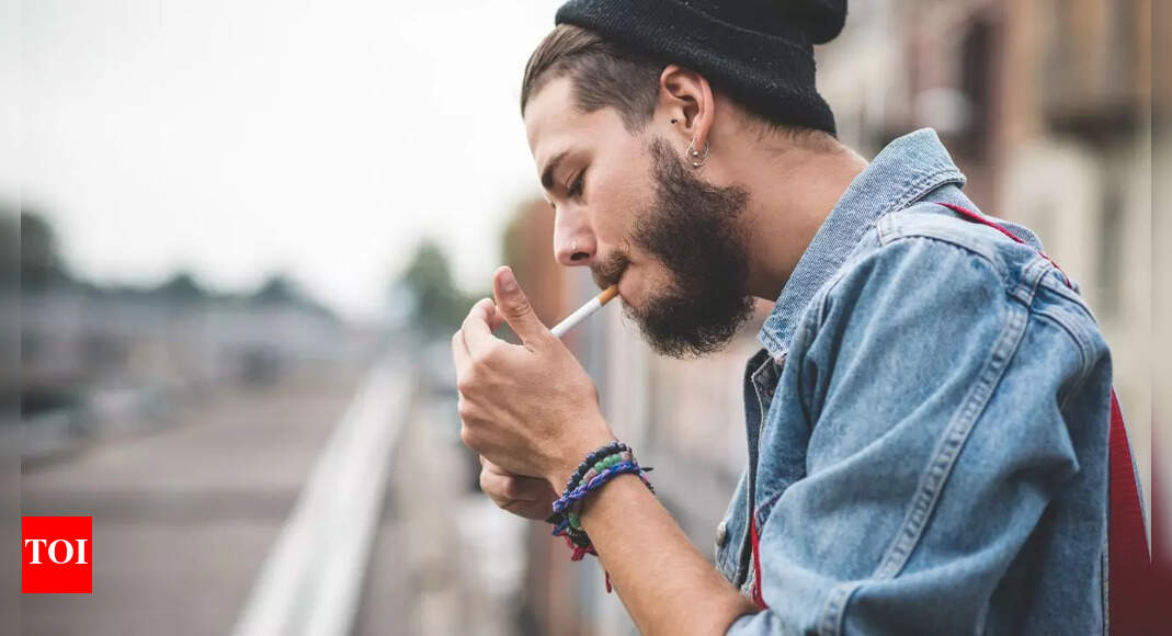 Smoking Side Effects: How smoking can affect spine health and cause ...