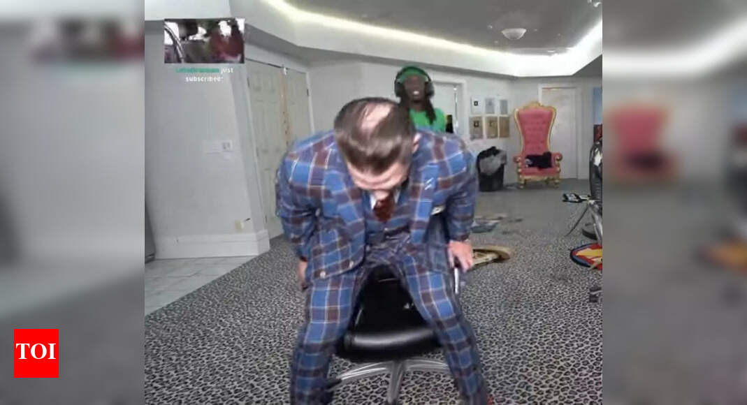 Internet cannot keep calm after 16 time WWE World Champion is seen with ...