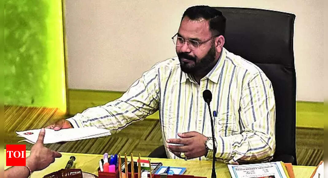 New Chandigarh Municipal Commissioner Amit Kumar to Attend Key Meetings ...
