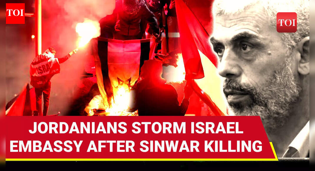 Angry Jordanians Protest Netanyahu After Israel Kills Sinwar; Storm ...