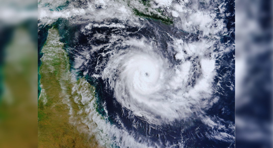 Cyclone Dana: IMD issues warning for coastal regions of Odisha and West ...