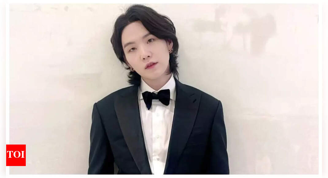 BTS ARMY rally with 'Purple Ribbon' campaign against haters sending ...