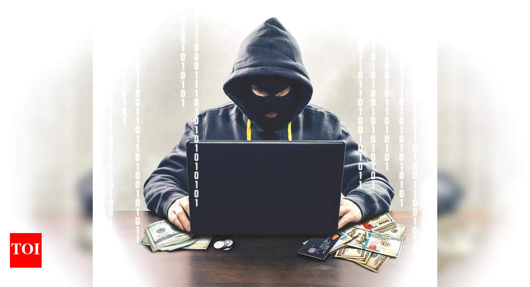 Online Fraud: Cyber Fraud: Man Scammed of Rs 4.5 Lakh After Ordering ...