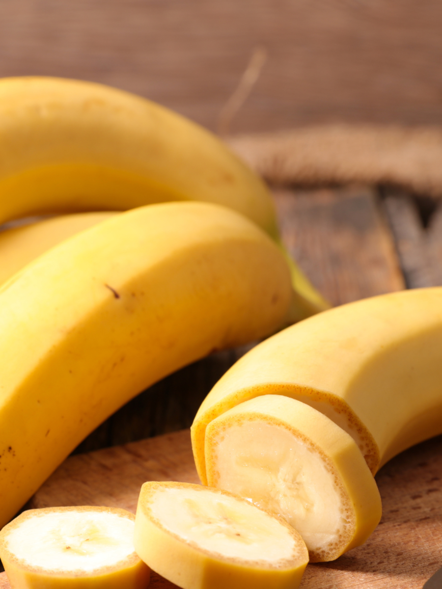 9 reasons to eat banana daily in the morning | Times of India