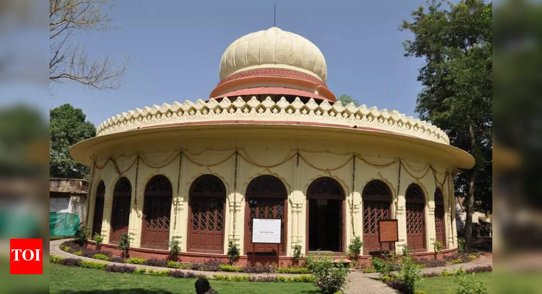 Gol Ghar: Cables Stolen from Iconic Gol Ghar Monument in Shahjehanabad ...