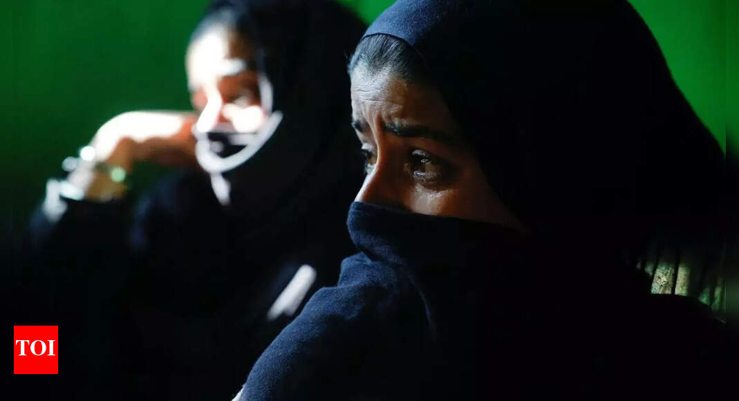 Baramulla terror attack: Kin of porters killed get Rs 6 lakh in ...