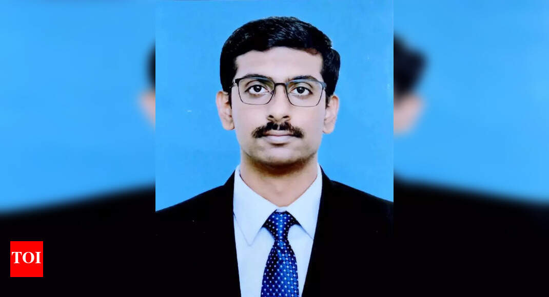 IIT BHU Convocation 2023: 60 Medalists Honoured Including President's ...