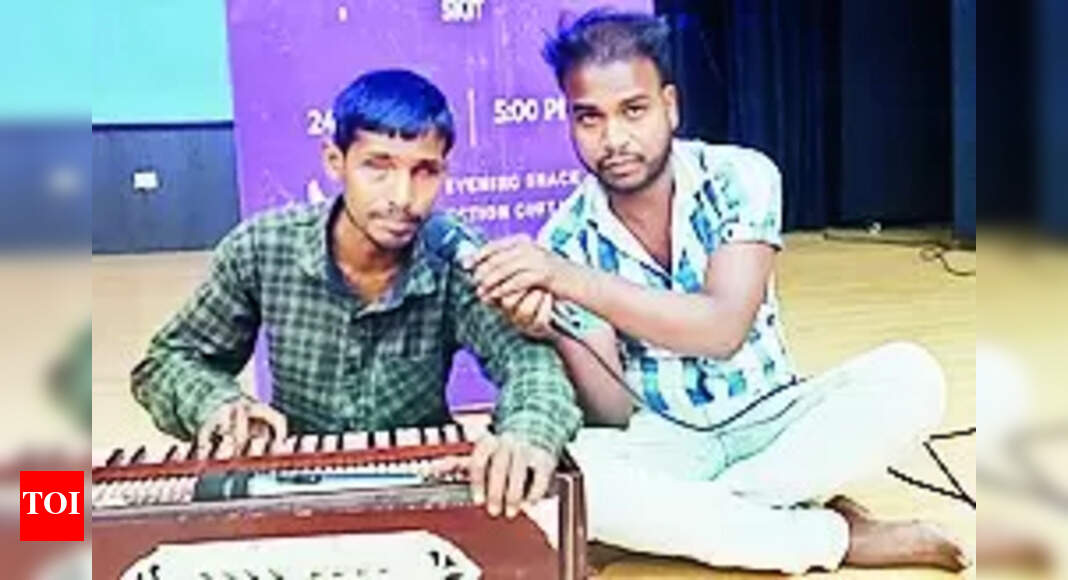 Voter Turnout: Visually Impaired Singer Boosts Voter Turnout in Palamu ...